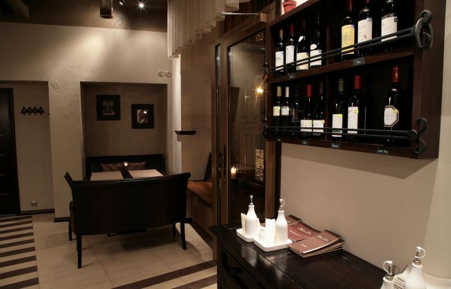 Restorāns "Domini Canes" - Vecrīga, Skārņu iela 18 - Darbi - Āboltiņa ...